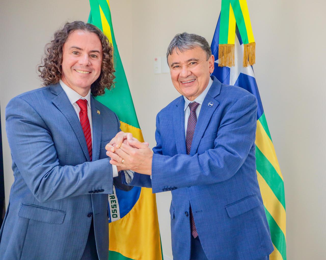 Após impasse, Governo Lula aumenta valor pago pelo leite de cabra na ...