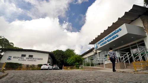 Homem internado em estado grave é diagnosticado com raiva humana em ...