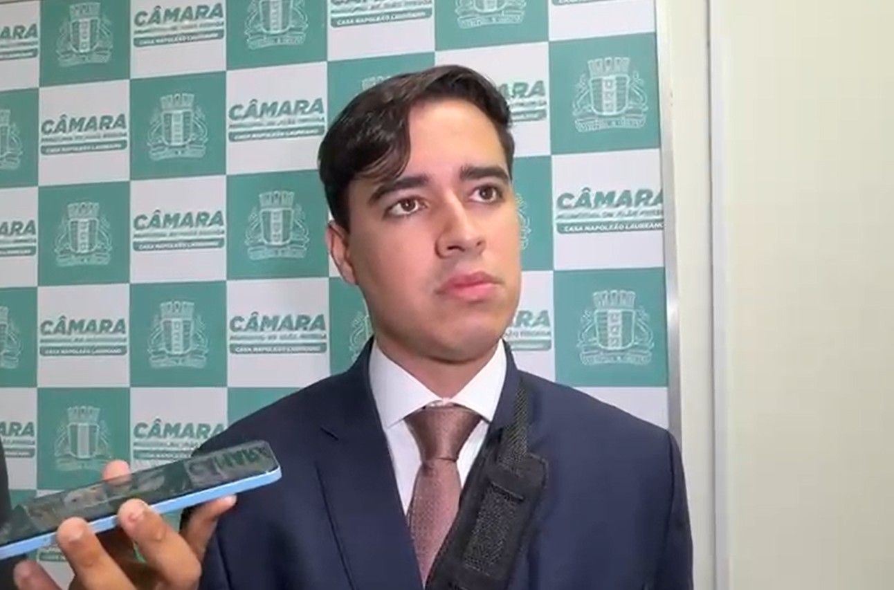 Ícaro Chaves articula recurso para reverter suspensão da CPI da Cagepa