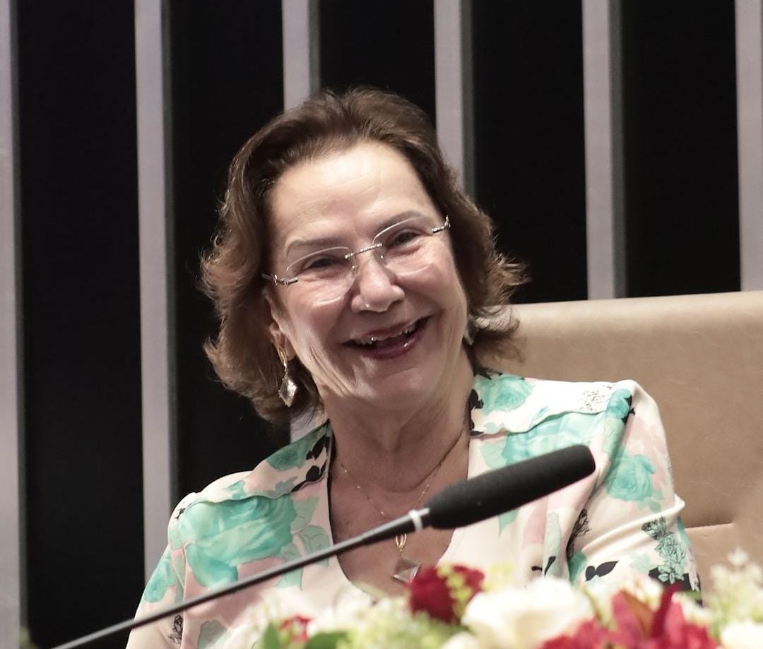 Léa Toscano se filia ao União Brasil de Efraim para disputa em Guarabira